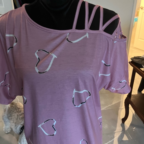 Tops | Xl Womans Pink Heart Top | Poshmark